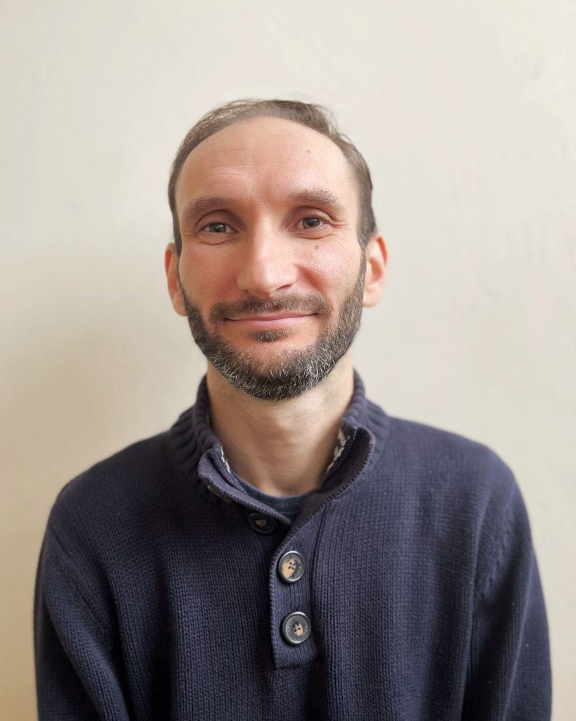 Marius Toma - Avantgarde Tiling